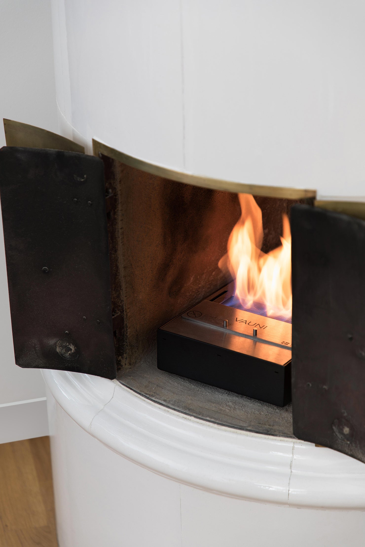 Memorable moments together with a flueless fireplace from Vauni– Vauni ...