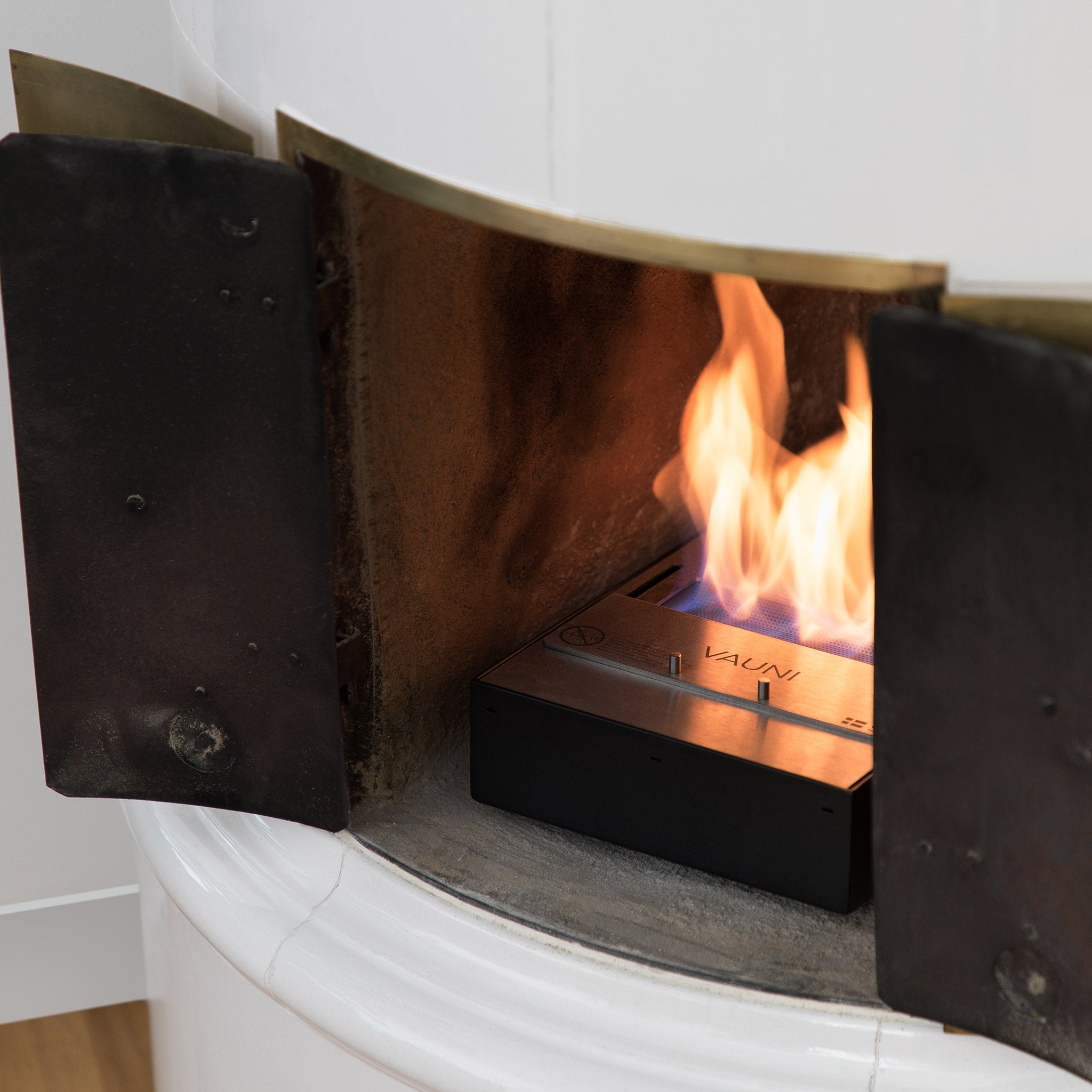 Memorable moments together with a flueless fireplace from Vauni– Vauni ...